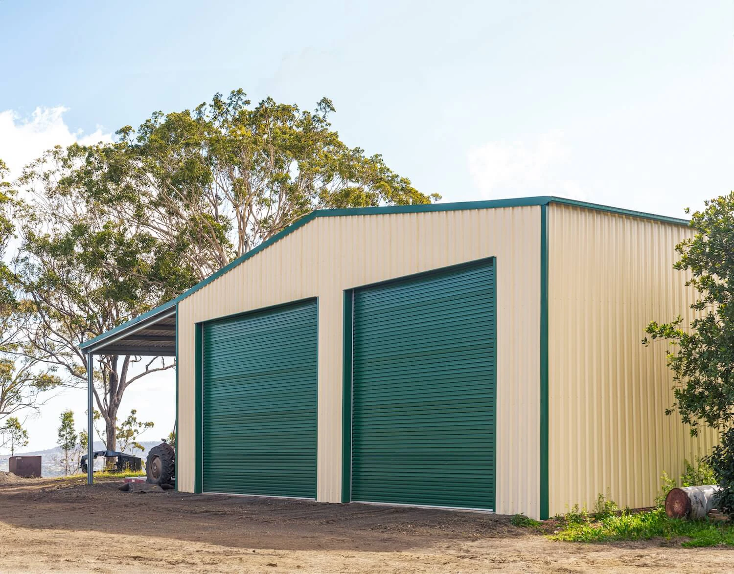 Classic Cream™ Sheds & Garages- Quality COLORBOND® Steel