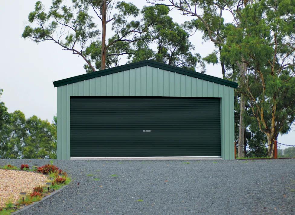 Suburban 6 Double Garage | Garage & Garaport